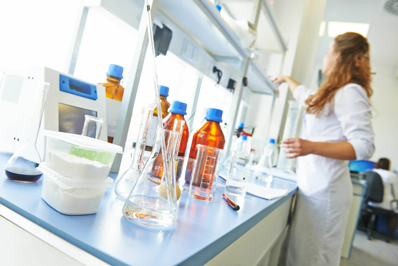 ¿Cuáles son las fases de la elaboración de un medicamento? - Muy Salud