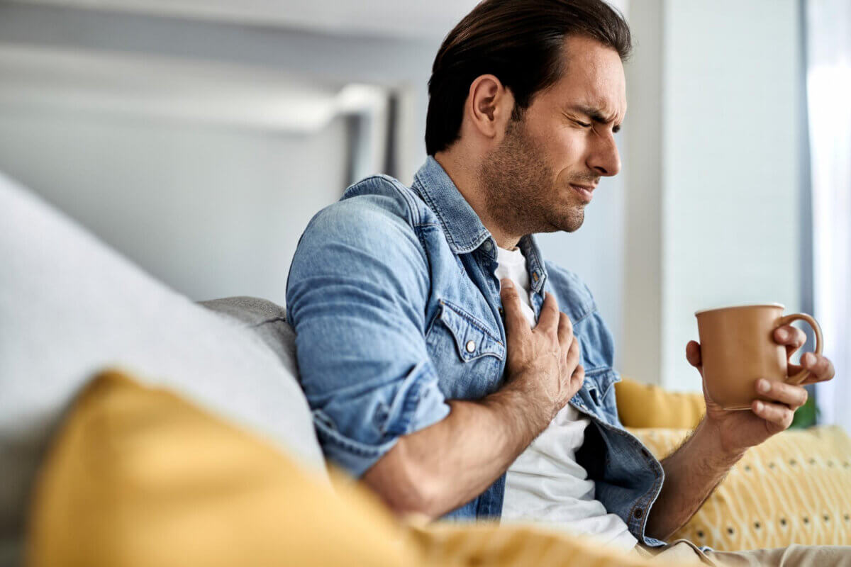 Causas del dolor torácico: ¿cuándo debemos preocuparnos? - Muy Salud
